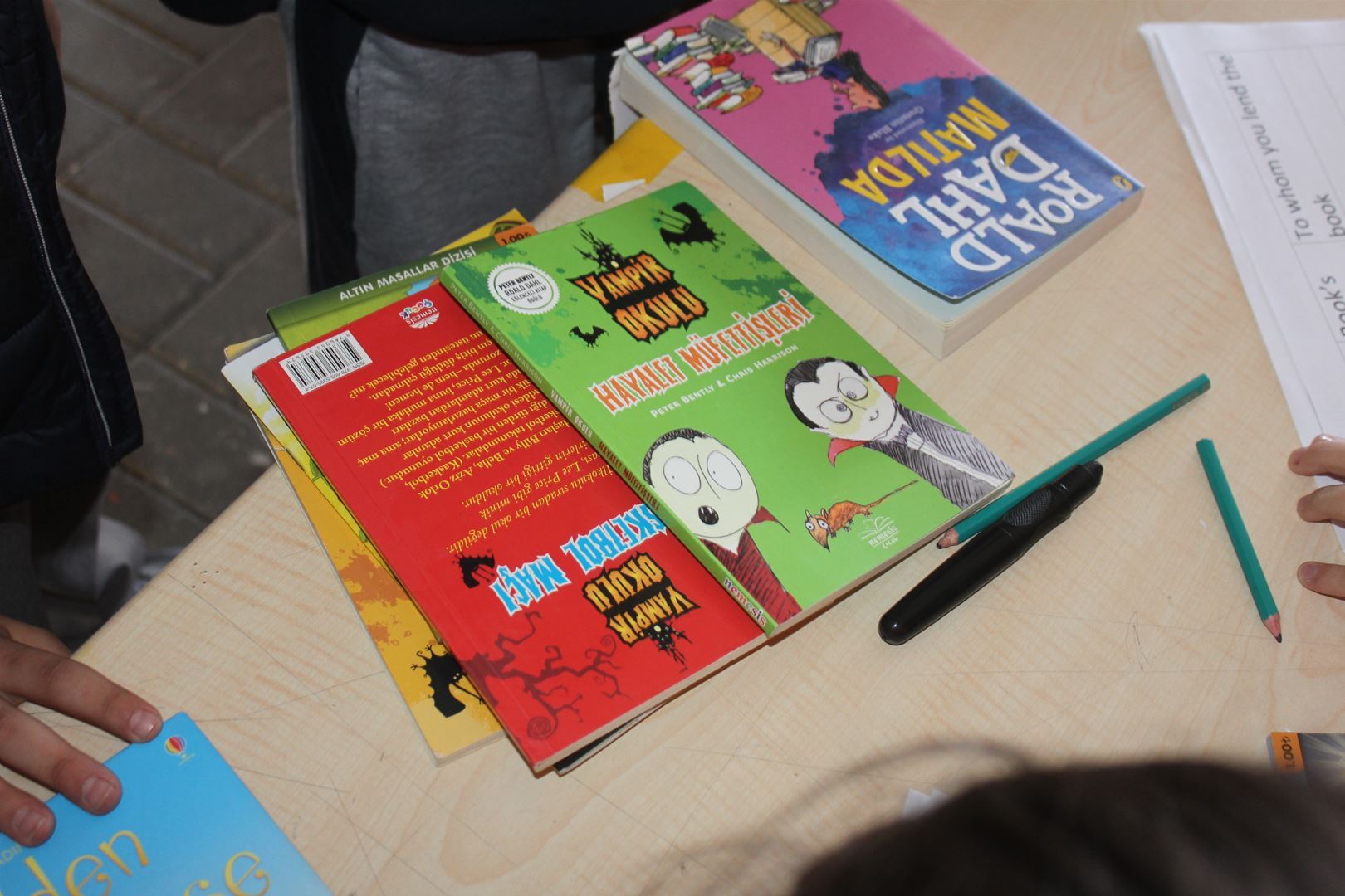 Neighborhood Book Market - SABIS® SUN International School — Baku ...